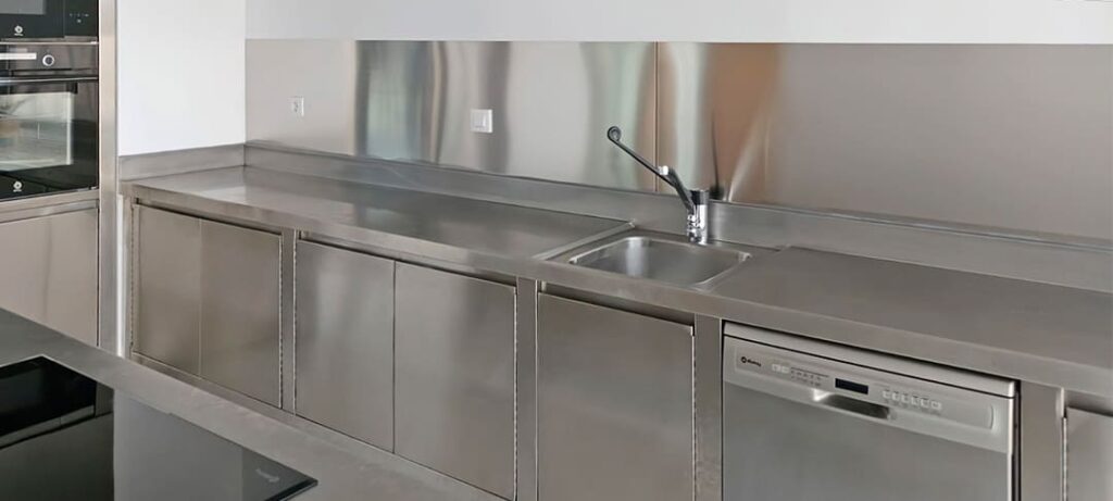 Acero inoxidable ¿Qué es? Y ¿Por qué es la mejor elección?